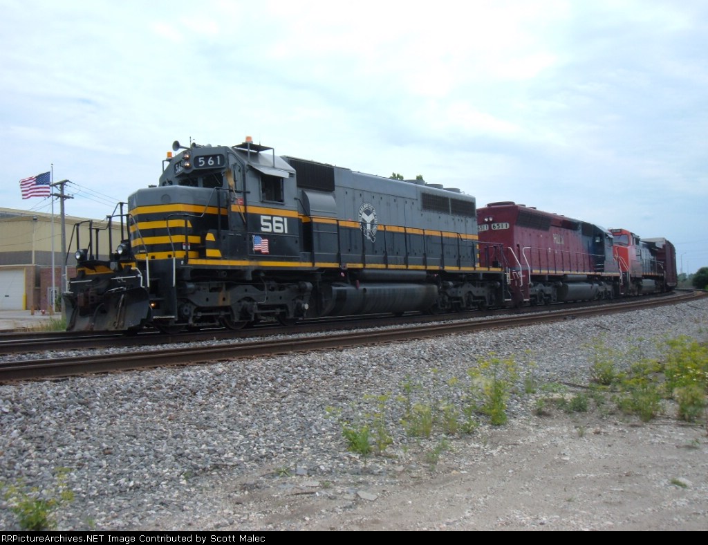BRC 561, HLCX 6511 & CN 2638